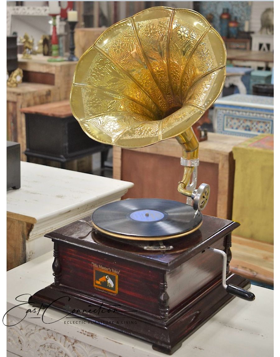wind up gramophone
